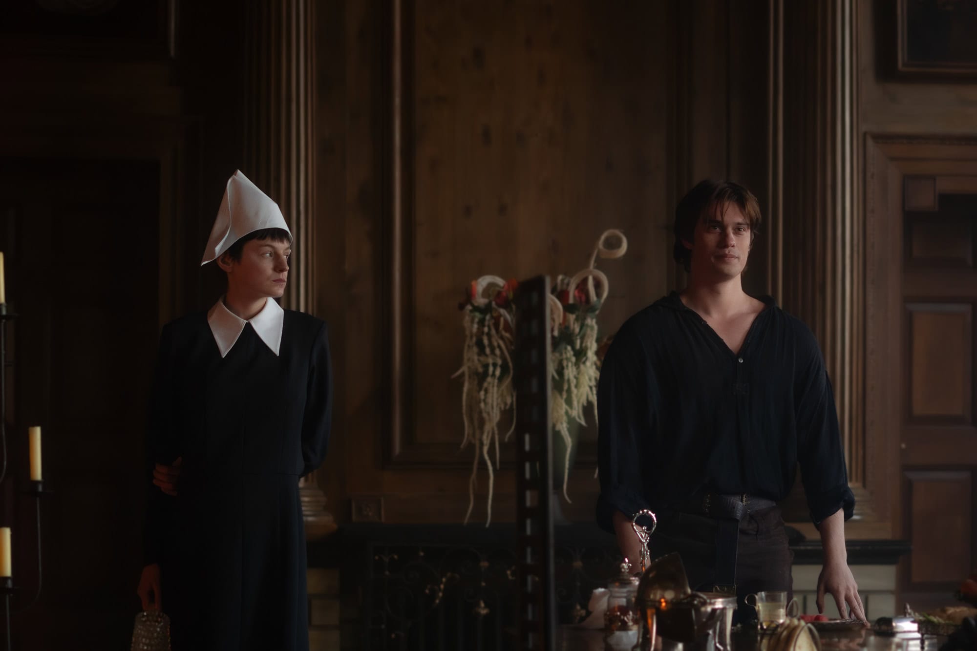 Emma Corrin as Hero and Nicholas Galitzine as Manfred