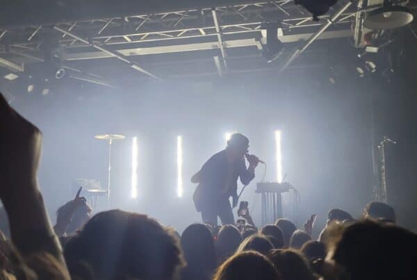 CD Review: Local Natives - 'Hummingbird' - Soundsphere magazine