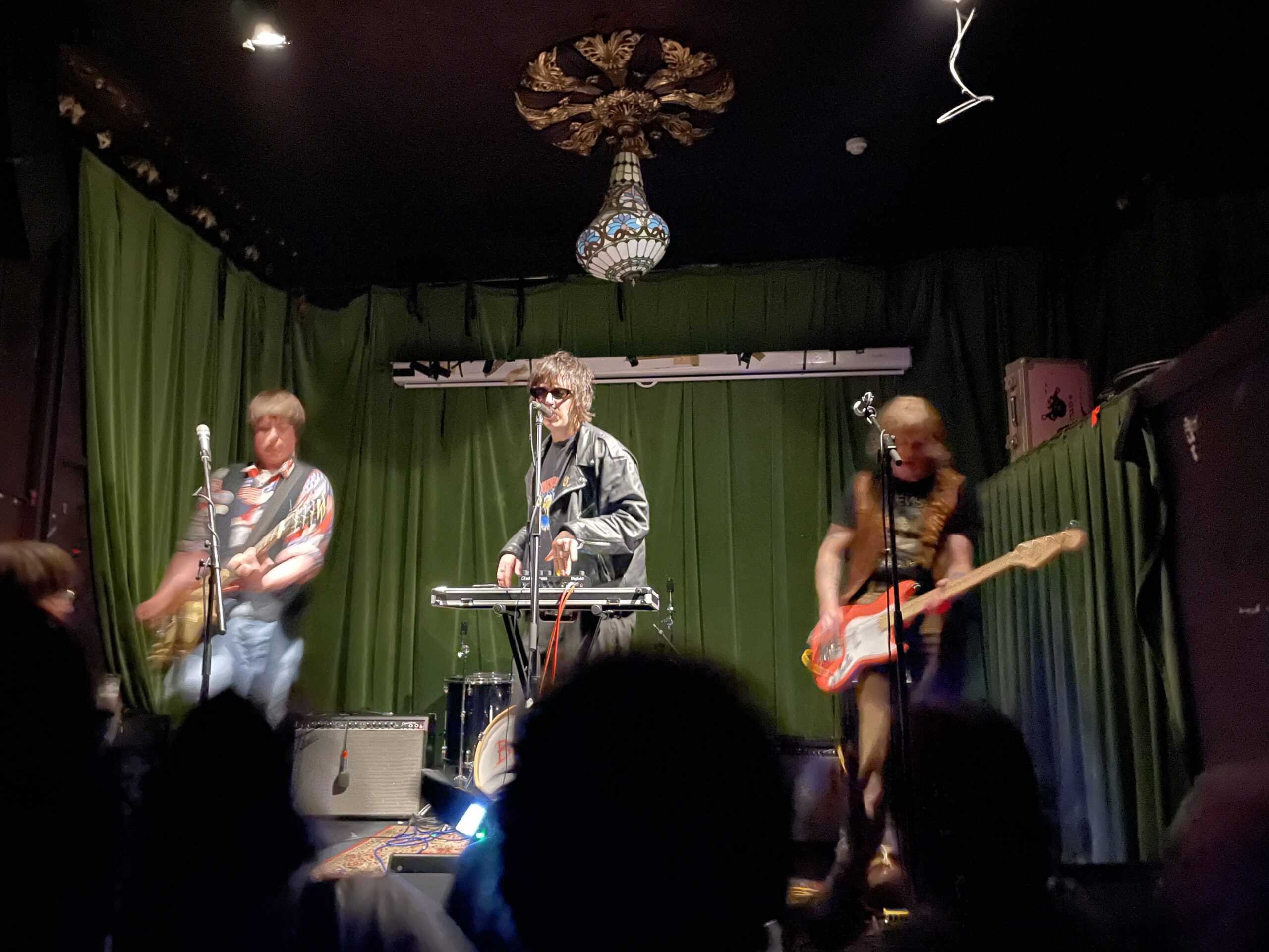 Live Review: Yaang [Gullivers, Manchester] December 19, 2024 ...