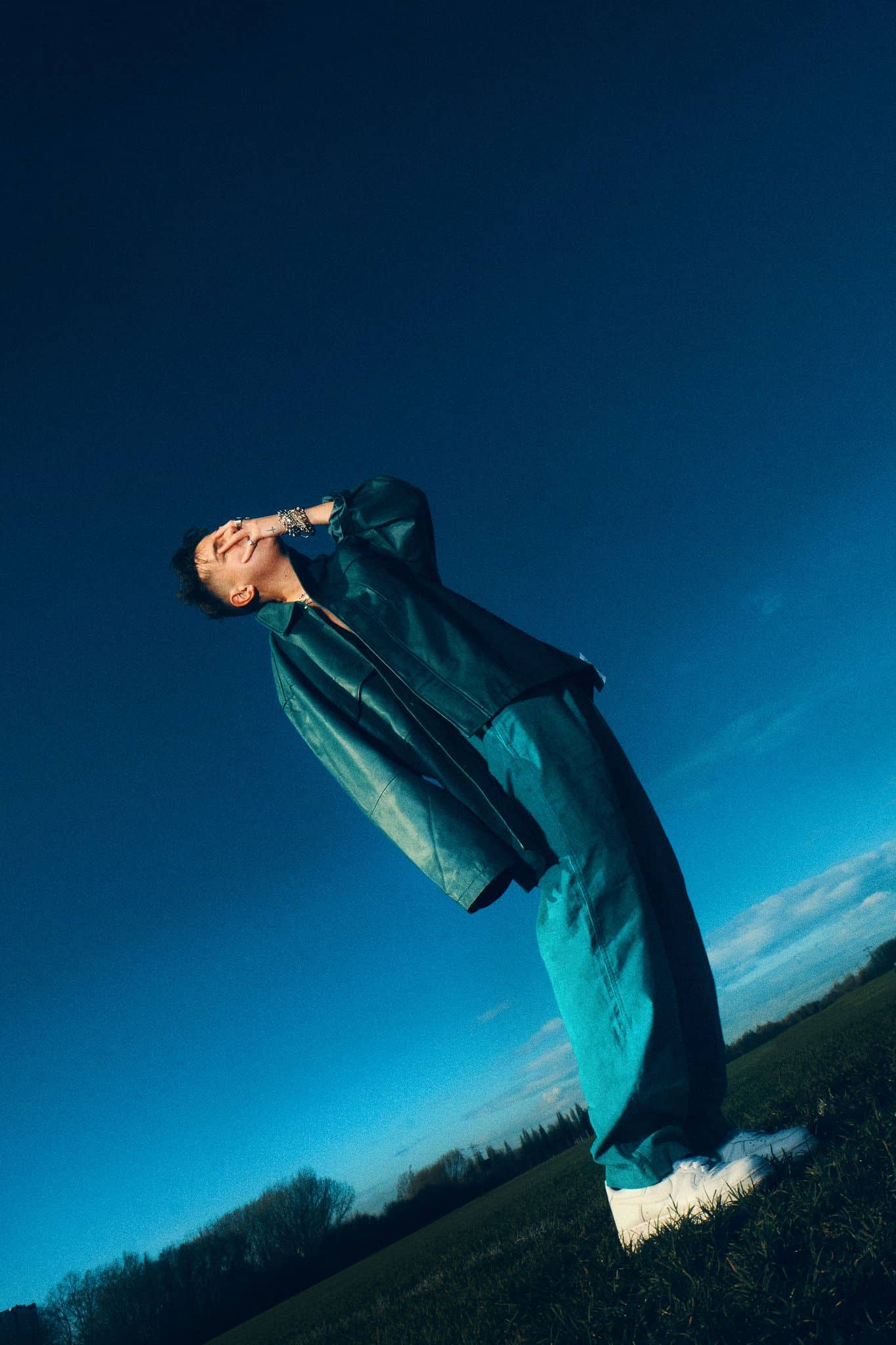 Kid Rain shares new single, ‘Something to Hate.’ - Soundsphere magazine