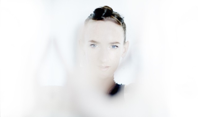 Listen: Katie Gately - 'Bracer' - Soundsphere magazine
