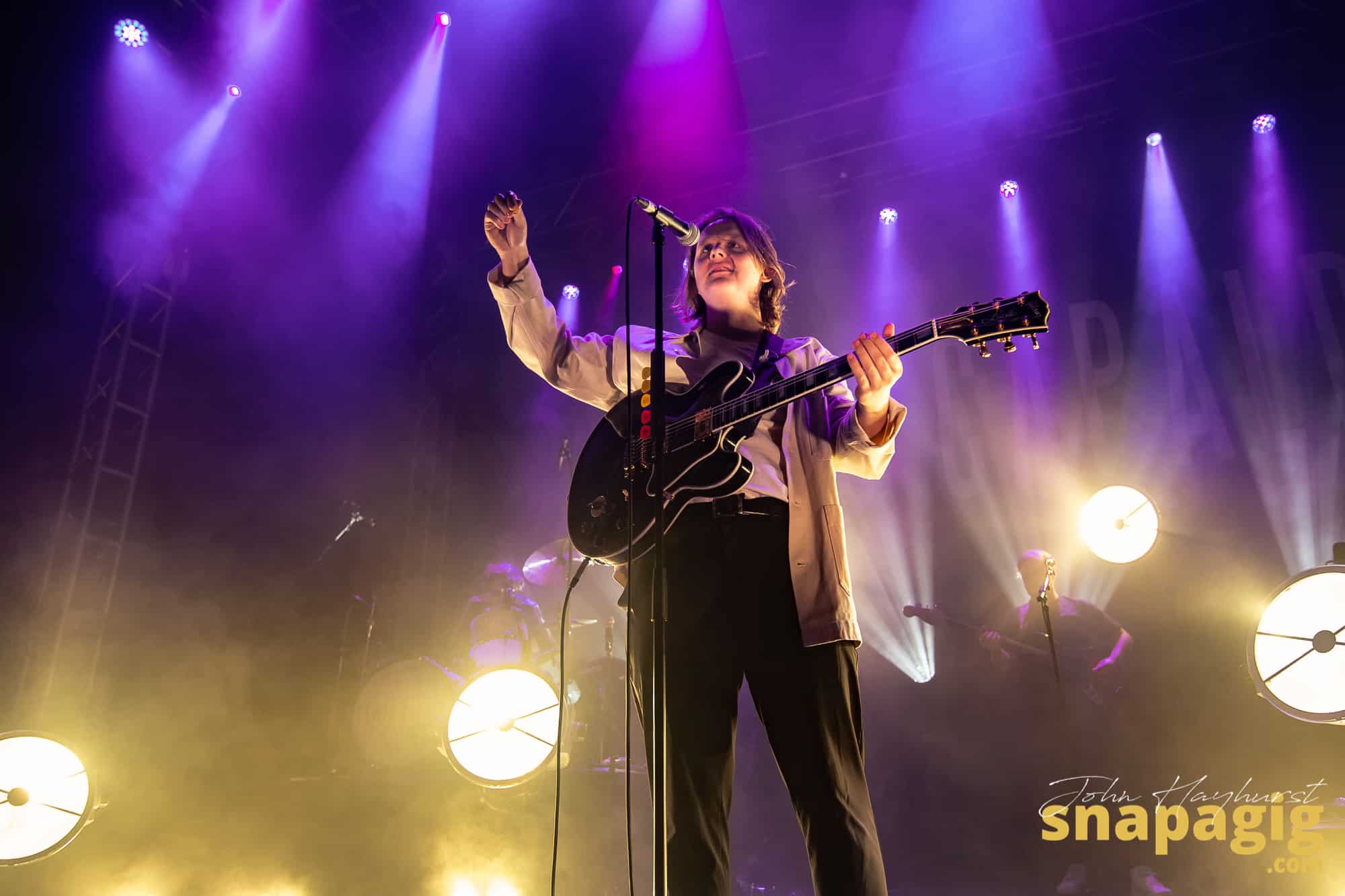 LIVE REVIEW: LEWIS CAPALDI / NINA NESBITT [LEEDS O2 ACADEMY ...