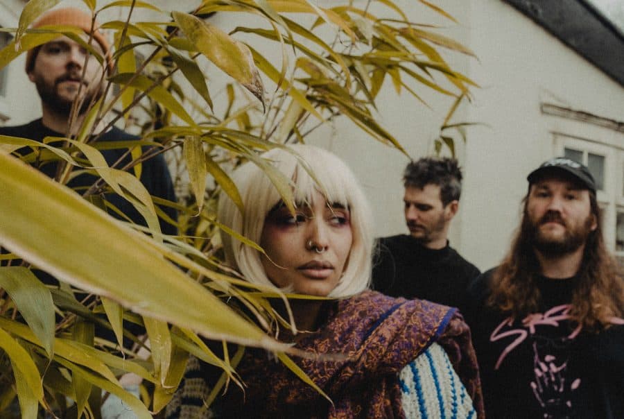 Listen: Poolhouse - 'Sour' - Soundsphere magazine