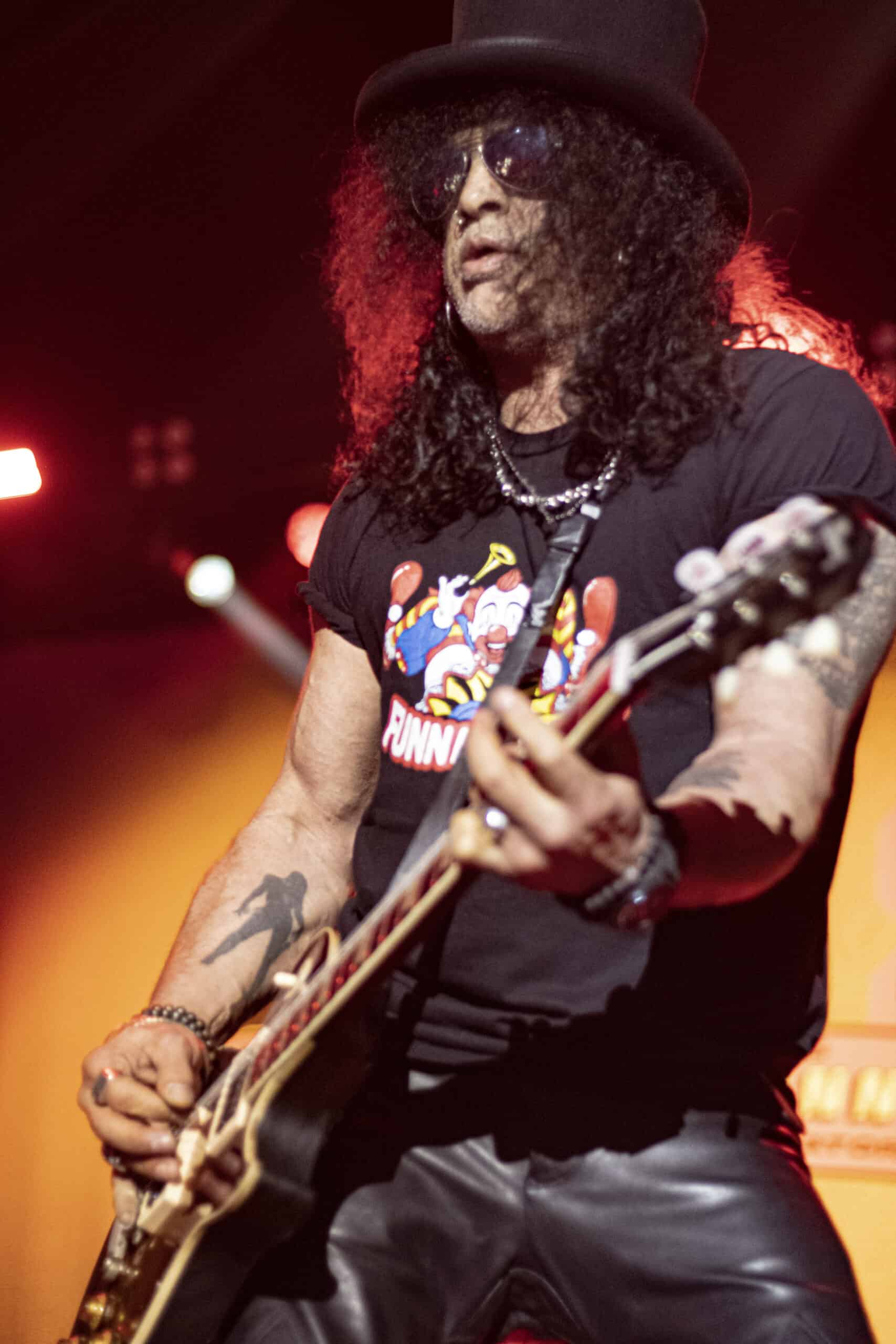Live Review: Slash feat. Myles Kennedy and The Conspirators, AO Arena ...