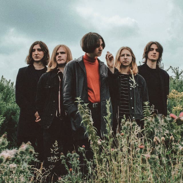 Listen: Violet - 'At Least I'll Say I Tried' - Soundsphere magazine