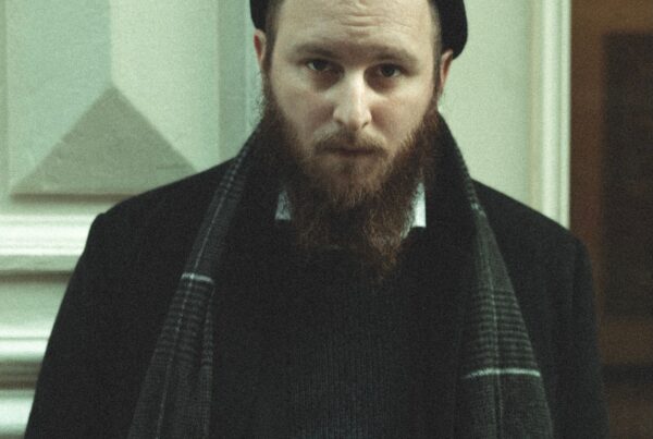 Introducing: Tu Fawning - Soundsphere magazine