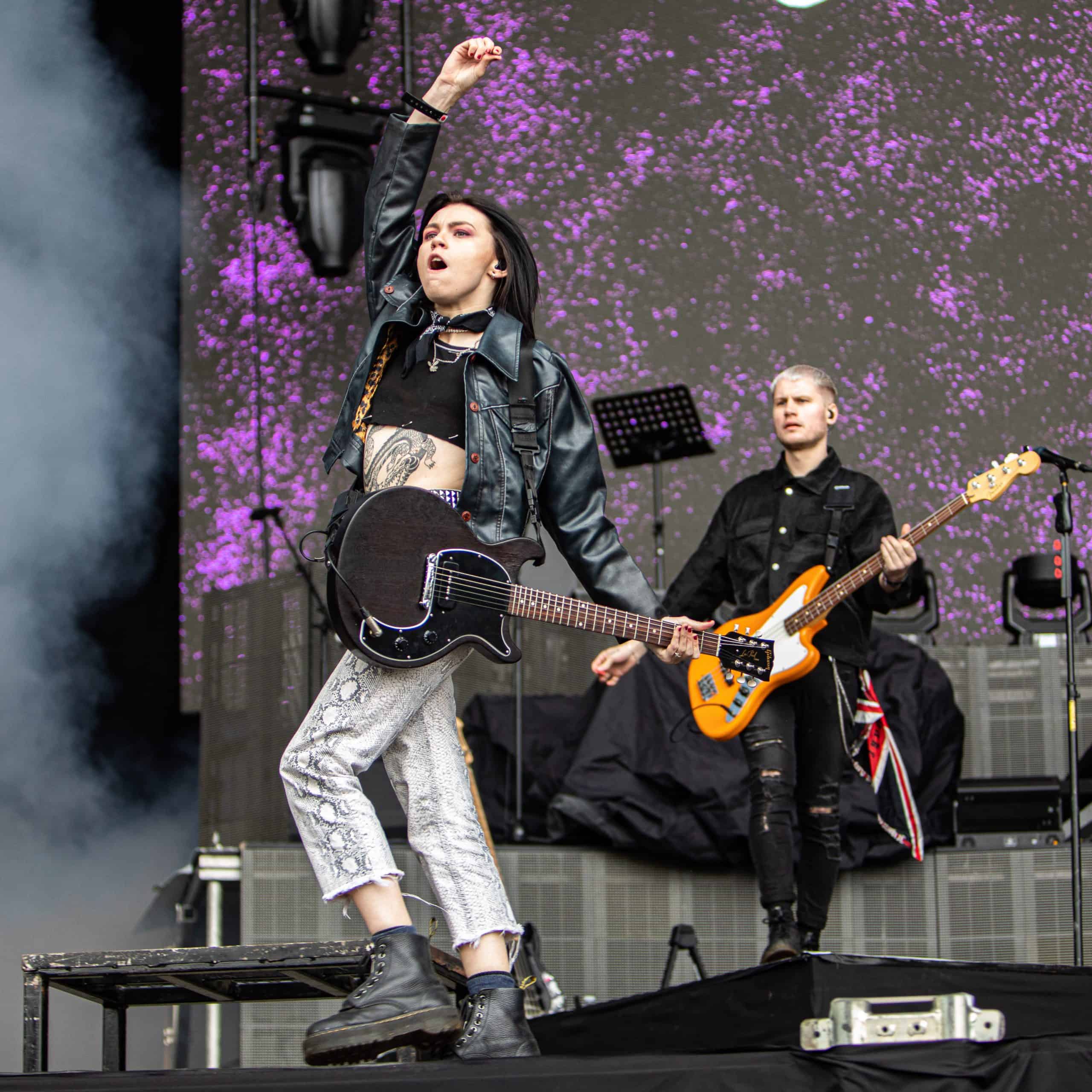 Hot Milk announce UK dates for Autumn - Soundsphere magazine