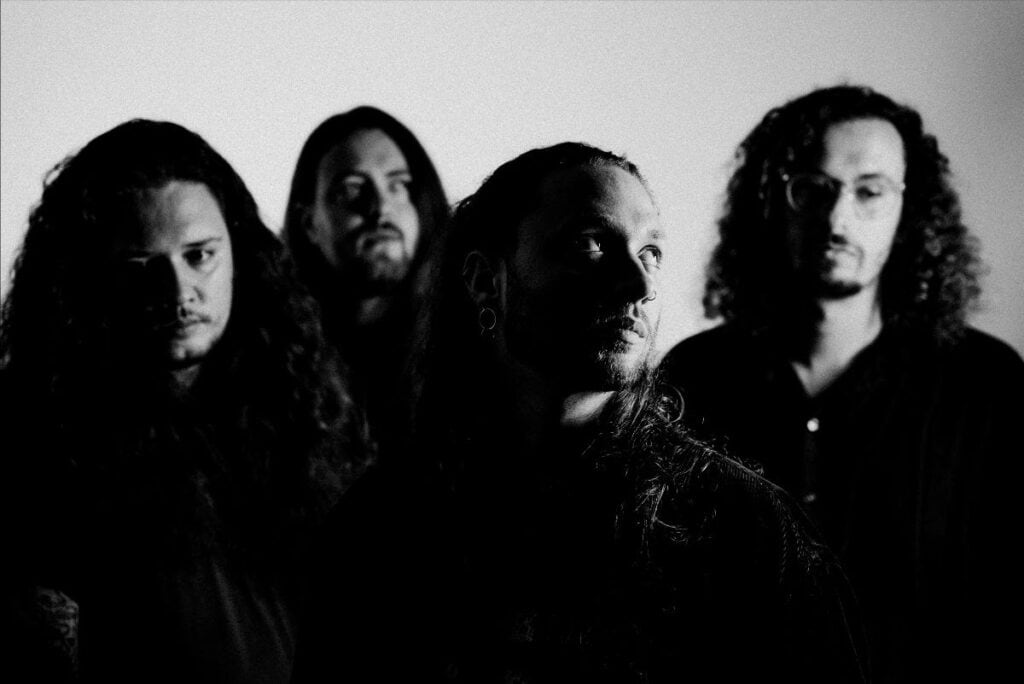 El Moono release debut album 'The Waking Sun' - Soundsphere magazine