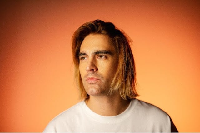 CHARLIE SIMPSON SHARES THE NEW SINGLE ‘ALL THE BEST’ - Soundsphere magazine