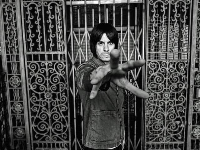 Humanist shares new single “When The Lights Go Out” feat. RIDE's Mark ...